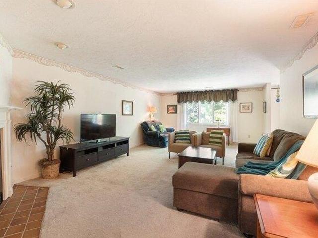 condo with 2 bedroom, Duxbury MA DS103251185