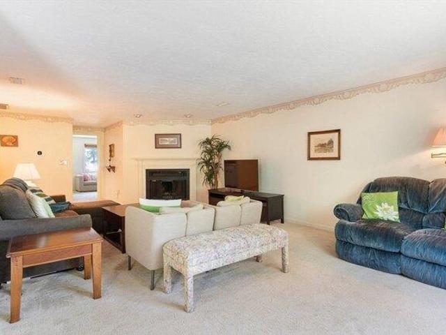 condo with 2 bedroom, Duxbury MA ES103930200