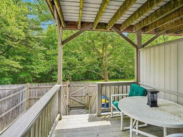condo with 2 bedroom, East Bridgewater MA ES103444328