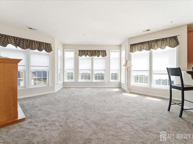 condo with 2 bedroom, East Brunswick NJ DLS101707645