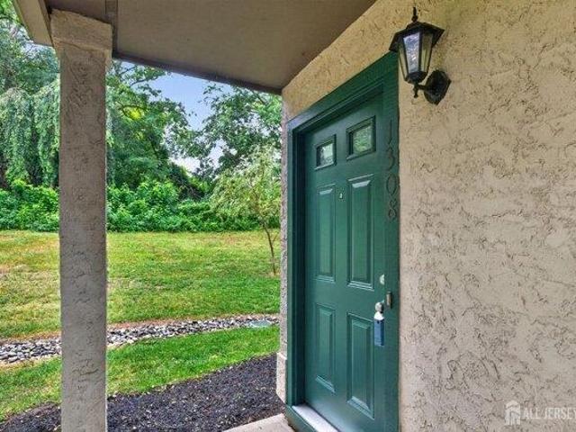 condo with 2 bedroom, East Brunswick NJ DS103599829