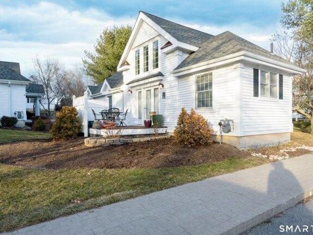 condo with 2 bedroom, East Haddam CT DLS101603242
