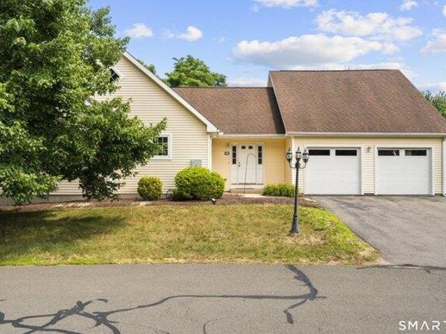 condo with 2 bedroom, East Hartford CT DS104149434