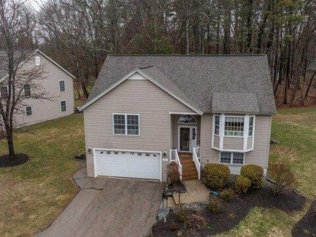 condo with 2 bedroom, East Kingston NH DLS102345352