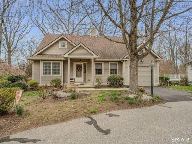 condo with 2 bedroom, East Lyme CT DLS102530045