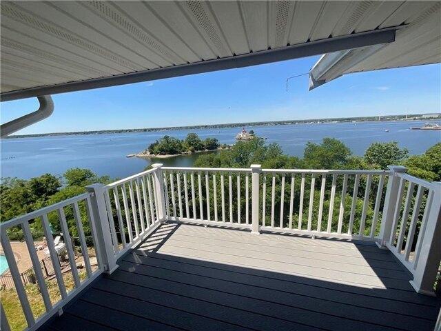 condo with 2 bedroom, East Providence RI ES104078324