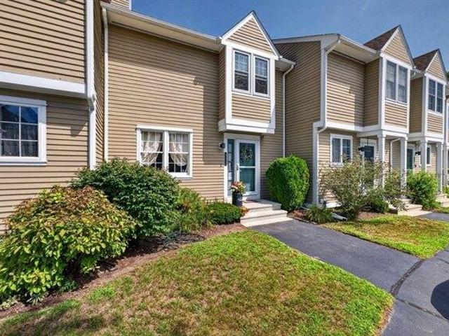 condo with 2 bedroom, East Providence RI ES105175623