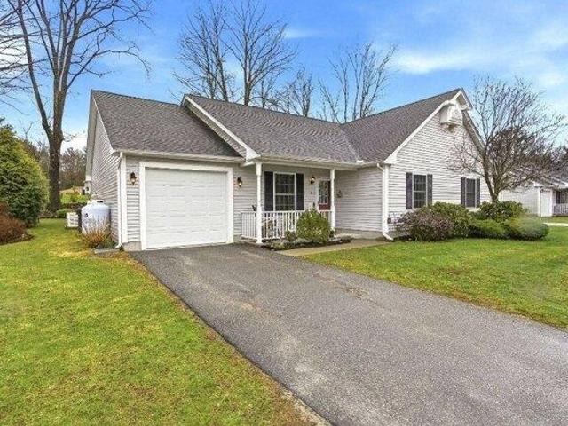 condo with 2 bedroom, Eastford CT ES103188437