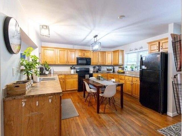 condo with 2 bedroom, Eastham MA ES104112090