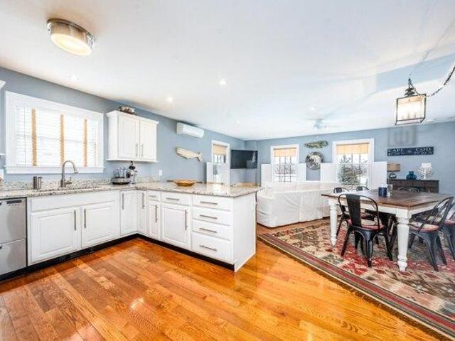condo with 2 bedroom, Eastham MA ES104480806