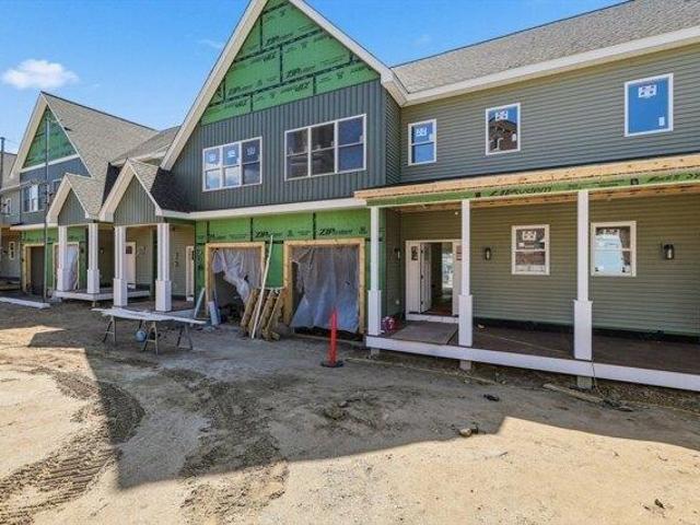 condo with 2 bedroom, Easthampton MA ES103807301
