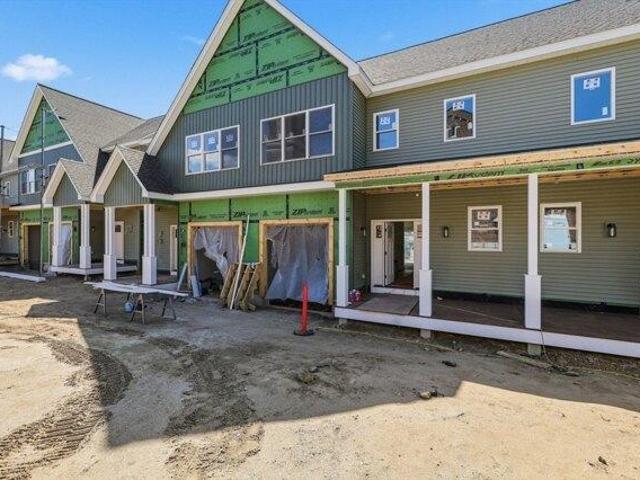 condo with 2 bedroom, Easthampton MA ES105105239