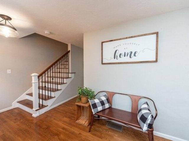 condo with 2 bedroom, Easton MA DS102118945