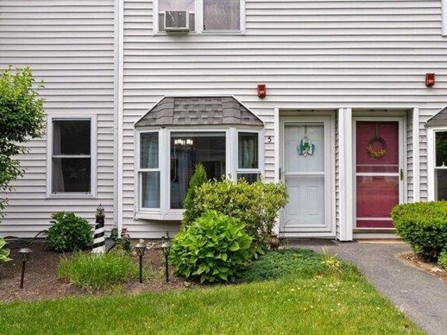 condo with 2 bedroom, Easton MA ES105144473