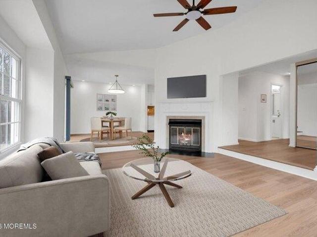 condo with 2 bedroom, Eatontown NJ DS101783598
