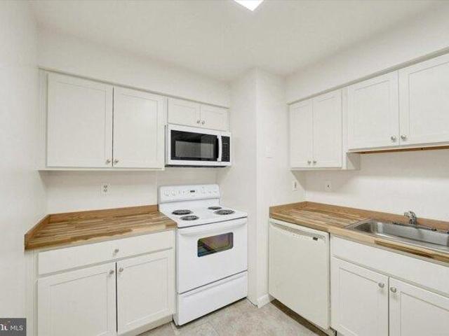 condo with 2 bedroom, Edgewood MD DS103627063