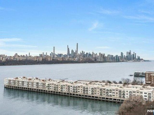 condo with 2 bedroom, Edgewater NJ DLS101859267