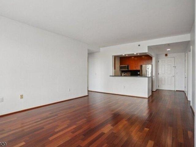 condo with 2 bedroom, Edgewater NJ DS103186491