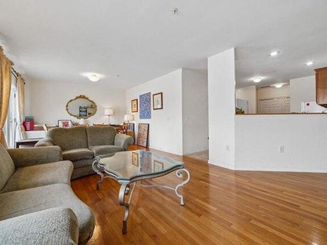 condo with 2 bedroom, Edgewater NJ ES103623124