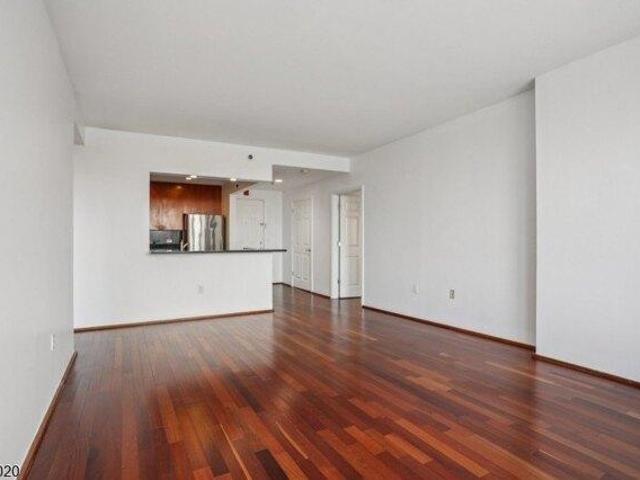 condo with 2 bedroom, Edgewater NJ ES103186491