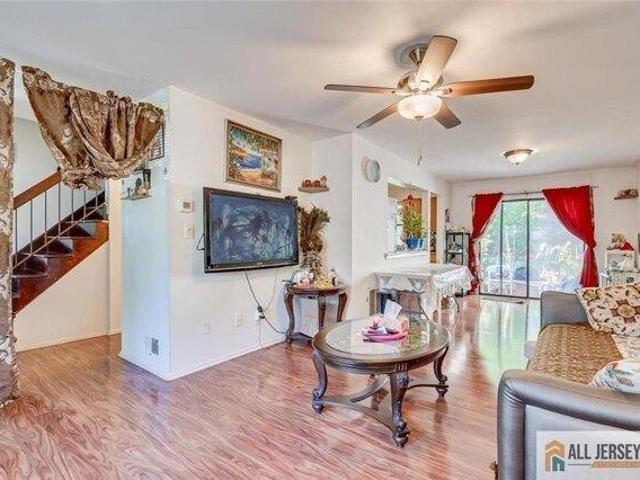 condo with 2 bedroom, Edison NJ DLS102562150