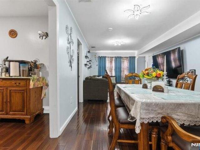 condo with 2 bedroom, Edison NJ ES105156562