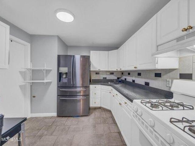 condo with 2 bedroom, Edison NJ ES105192189
