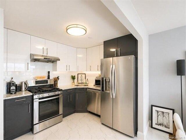 condo with 2 bedroom, Elmhurst NY ES105204203
