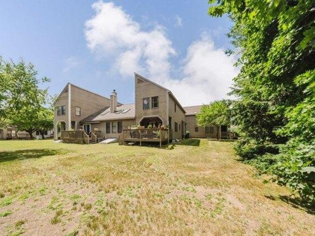 condo with 2 bedroom, Enfield CT DS104115653