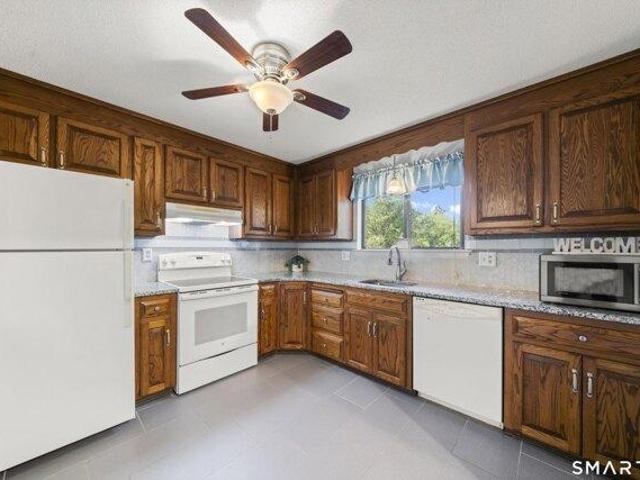 condo with 2 bedroom, Enfield CT ES104920261