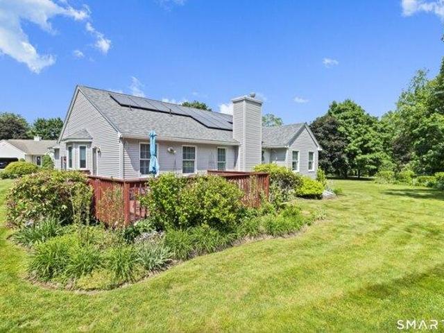 condo with 2 bedroom, Enfield CT ES103885607