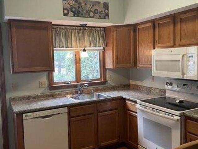 condo with 2 bedroom, Enfield CT ES103967982