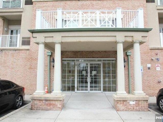 condo with 2 bedroom, Englewood NJ DLS102313505