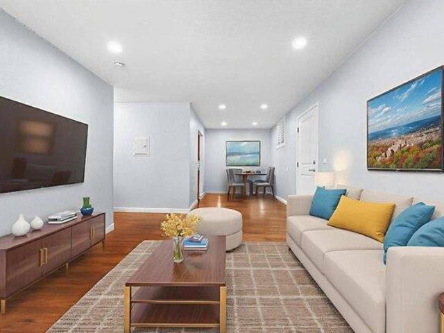 condo with 2 bedroom, Escondido CA ES103500581