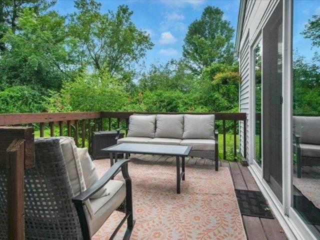 condo with 2 bedroom, Essex VT ES104440355