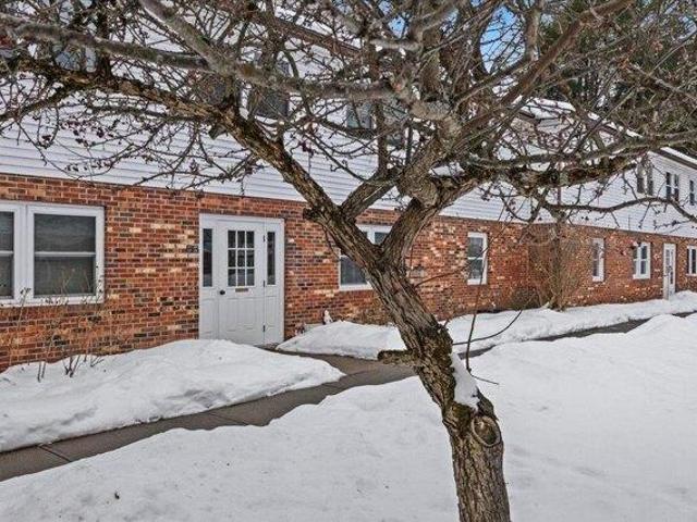 condo with 2 bedroom, Essex Junction VT DS102064299