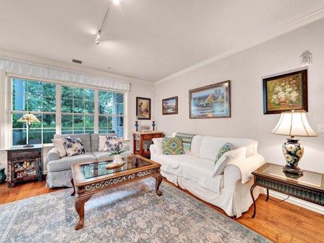 condo with 2 bedroom, Ewing NJ ES105175232