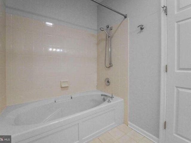 condo with 2 bedroom, Ewing NJ ES105207433