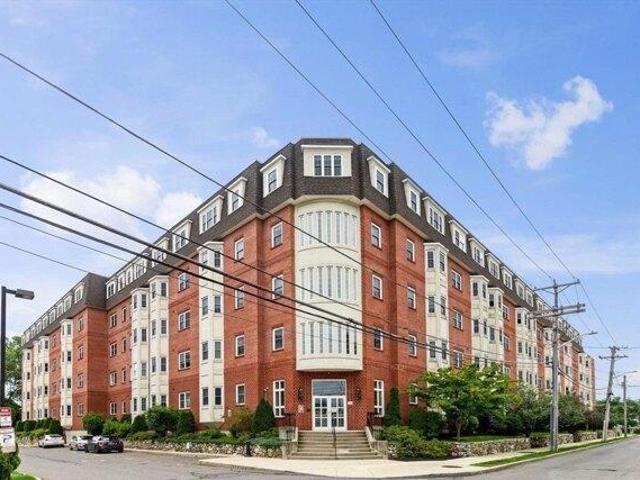 condo with 2 bedroom, Everett MA ES104262094
