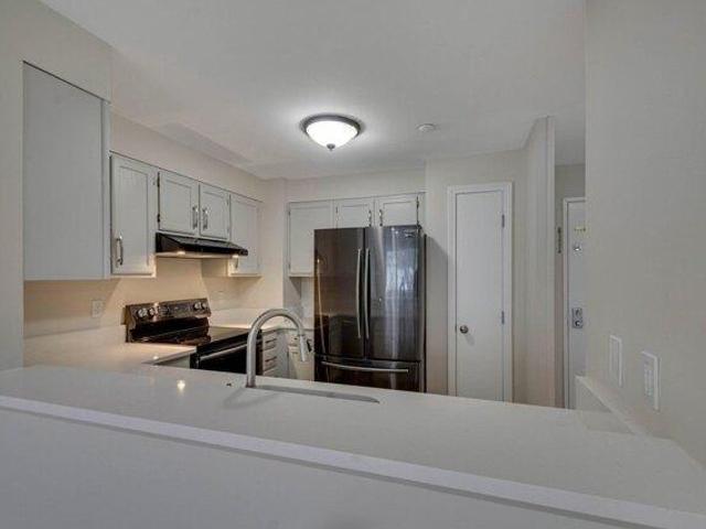 condo with 2 bedroom, Everett MA ES104512998