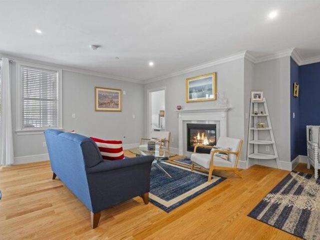 condo with 2 bedroom, Exeter NH DS102633206