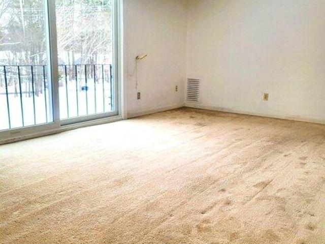 condo with 2 bedroom, Exeter NH ES104043507