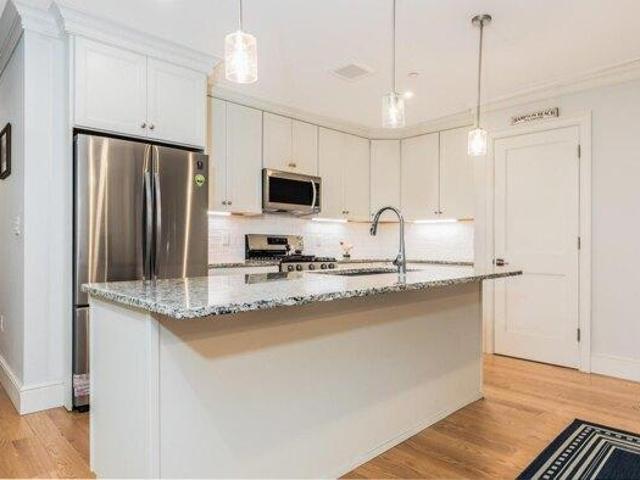 condo with 2 bedroom, Exeter NH ES105095098