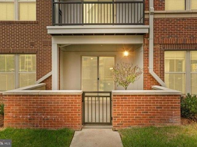 condo with 2 bedroom, Fairfax VA ES103627445