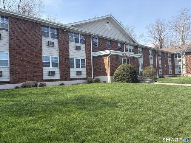 condo with 2 bedroom, Fairfield CT DLS102585407