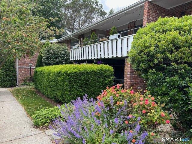 condo with 2 bedroom, Fairfield CT DLS102826513