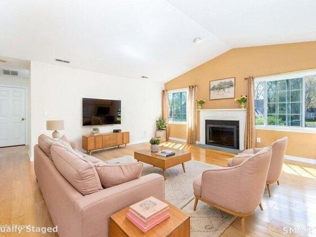 condo with 2 bedroom, Fairfield CT DS101897548