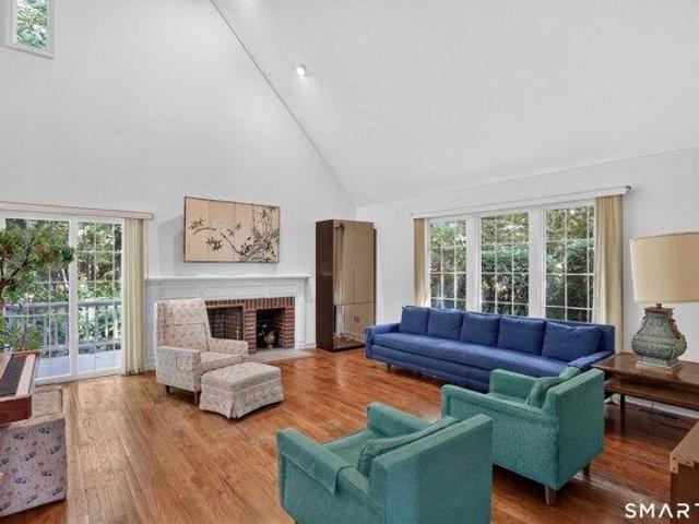condo with 2 bedroom, Fairfield CT DS104232656