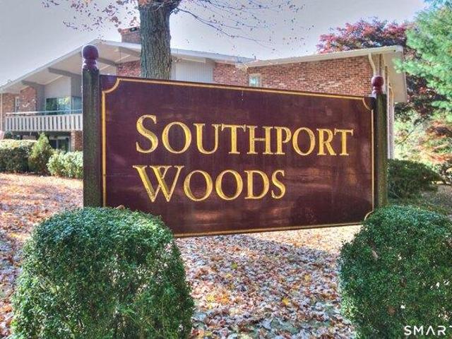 condo with 2 bedroom, Fairfield CT ES104264319