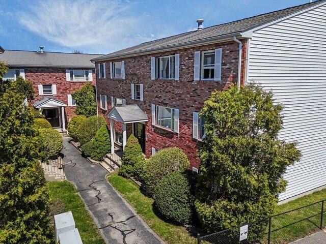 condo with 2 bedroom, Fall River MA DLS103017273